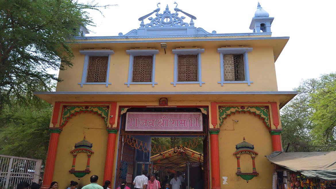 Must-Visit 18-Hanuman Temples » bedesii.com